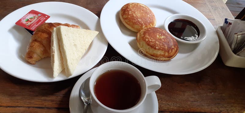 Western breakfast menu editorial photography. Image of dish - 222661202