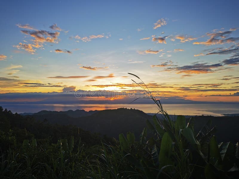 Western Cebu Sunset As Seen from the Highlands of Balamban, Cebu, the ...
