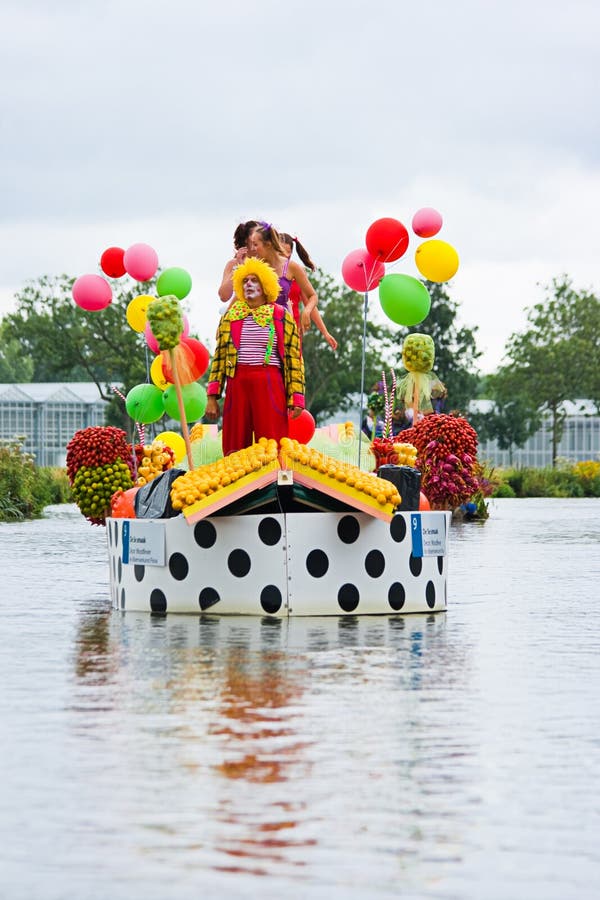 Westland Floating Flower Parade 2009 Editorial Stock Photo - Image of ...