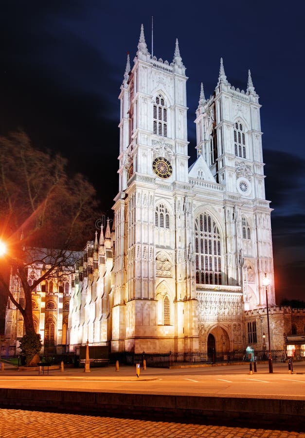 Westminster Abbey at Night, London Stock Image - Image of cathedral ...