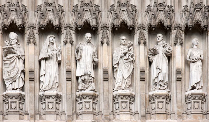 Westminster Abbey Statues editorial photo. Image of king - 21379656