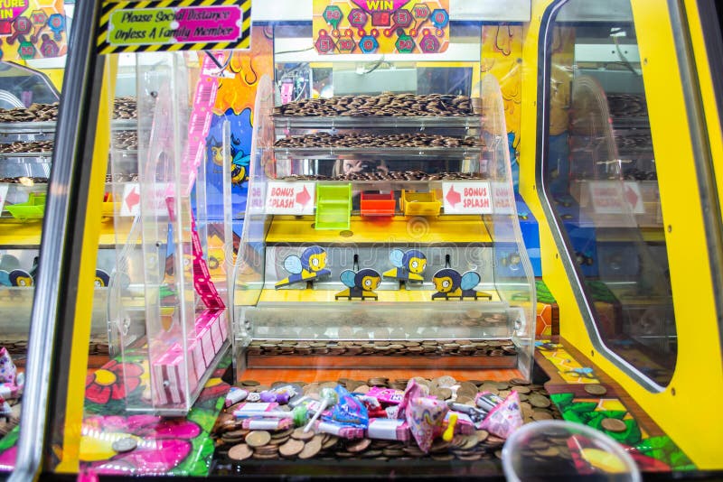 WESTWARD HO!, DEVON, ENGLAND - 21 June 2021: 2p Arcade Machine in ...