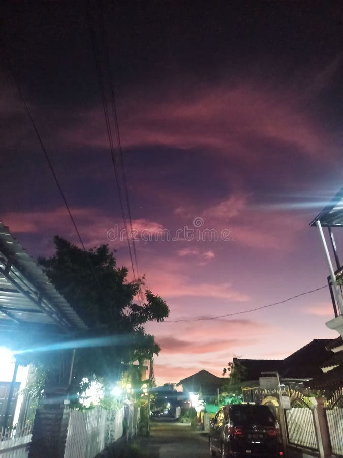 What a Beautiful Purple Sky Stock Image - Image of purple, view: 264904233