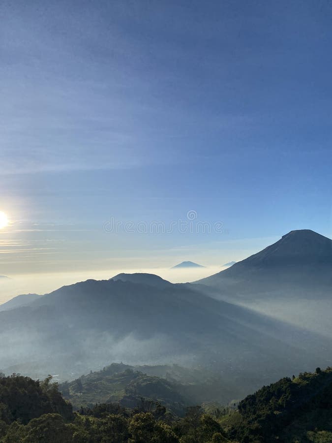 What a Gorgeous Sunrice Area Summit Stock Image - Image of summit, area ...