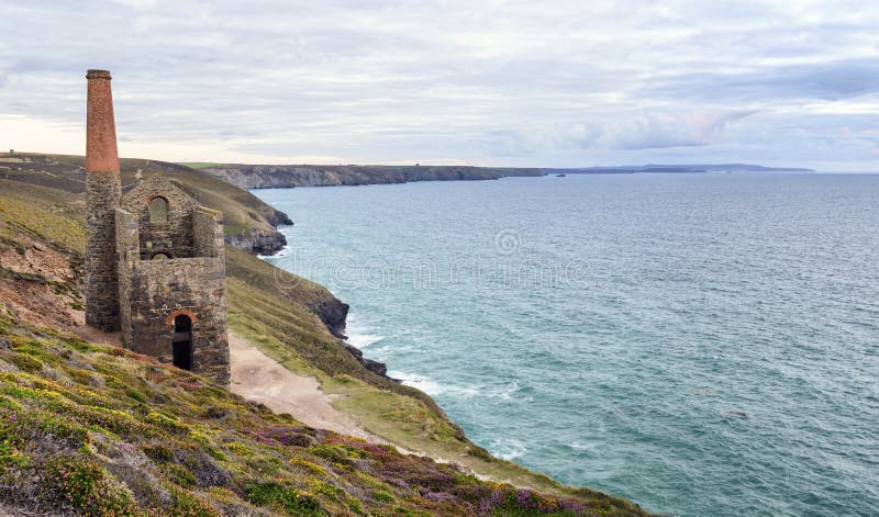 Wheal Coates Tin Mine in Cornwall Stock Image - Image of pumping ...