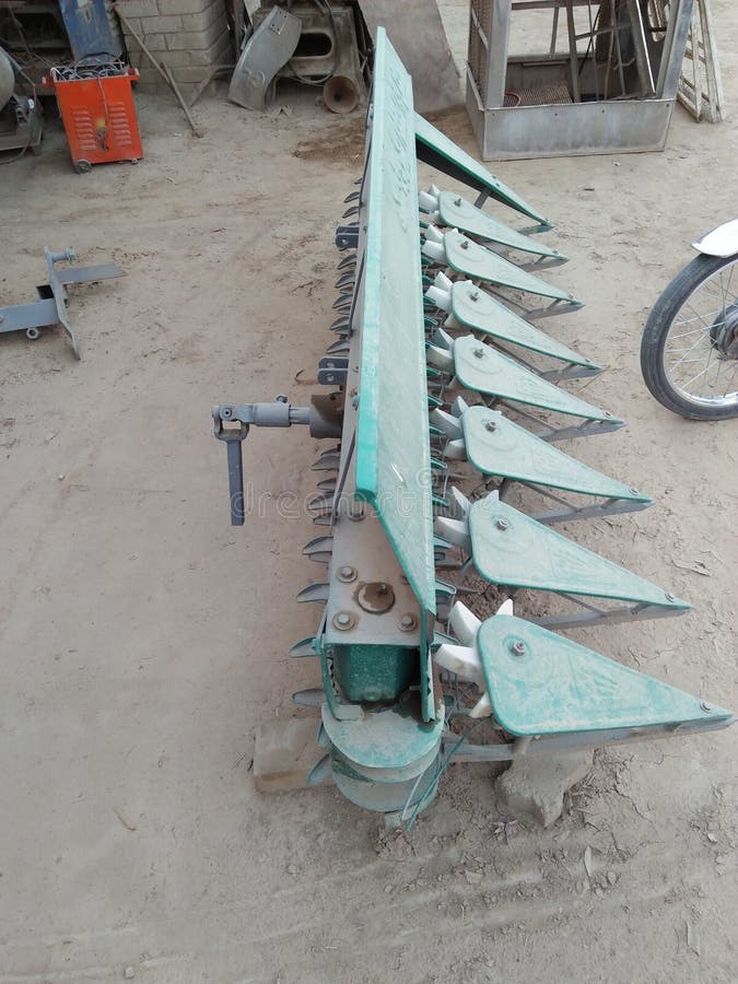 Wheat Cutter /harvesting Cutters Editorial Stock Image - Image of ...