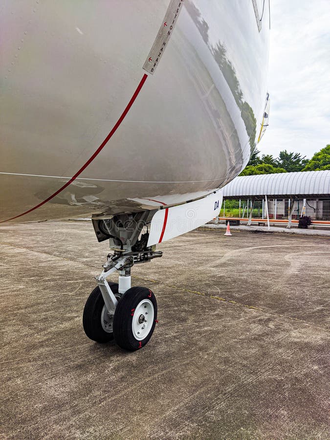 The Wheel Airplane 737 Max8 Stock Image - Image of flight, aircraft ...