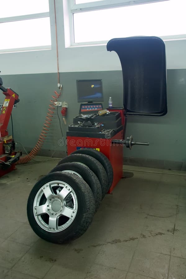 Wheel balancing machine stock photo. Image of works, changing - 4961826