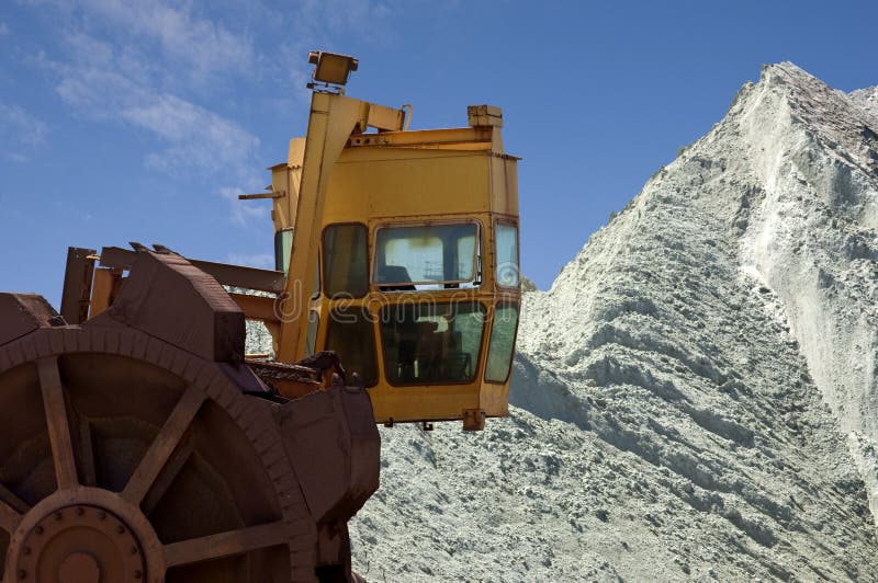 Wheel digger stock image. Image of heavy, action, steel - 7653775