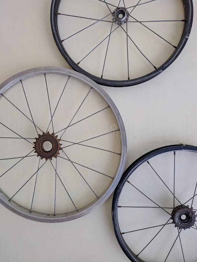 Wheel Frame Background on the Wall Stock Image - Image of outdoor ...