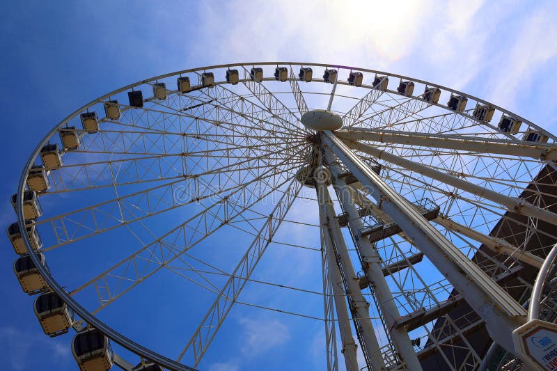 Wheel of Liverpool is a Transportable Ferris Wheel Editorial Stock ... Wheel of Liverpool is a Transportable Ferris Wheel Editorial Stock ...