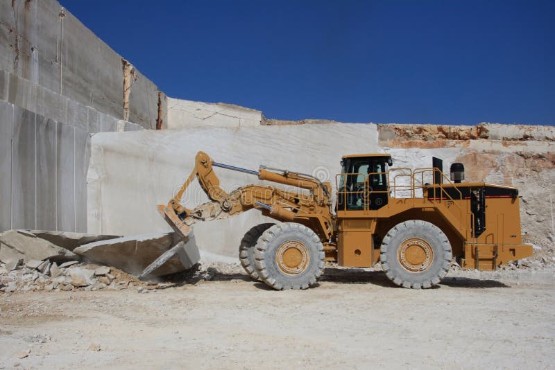 23+ Dozer loader wheel Free Stock Photos - StockFreeImages
