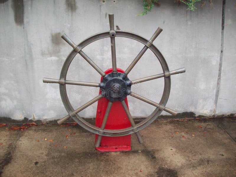 Wheel at Lock and Dam stock image. Image of ladder, architecture - 58194087