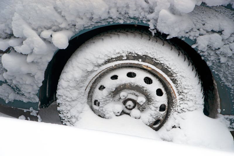 Wheel in snow stock image. Image of stuck, cold, wheel - 21815275