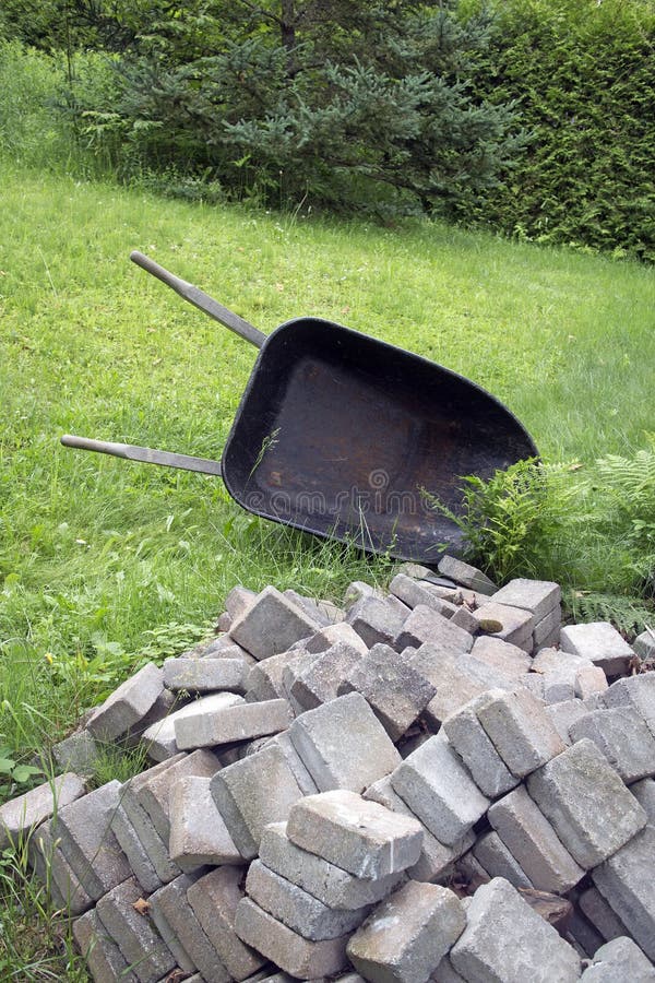 Wheelbarrow stock image. Image of outside, block, handle - 32073143