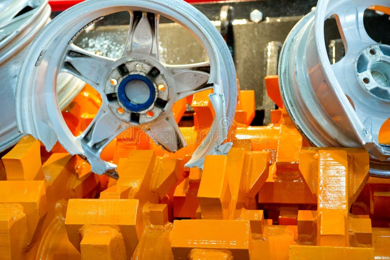 Wheels in metal shredder stock image. Image of aluminum - 27354523