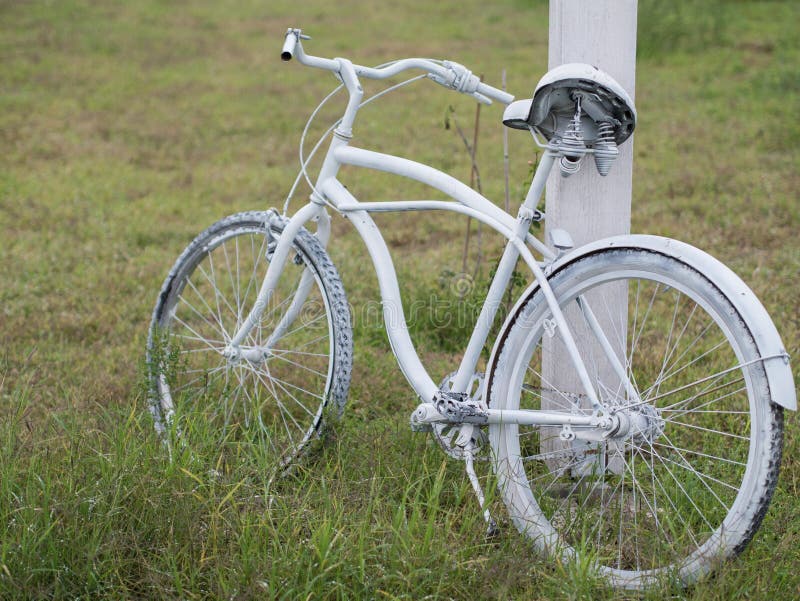 White bicycle stock image. Image of grass, stop, leisure - 67616305