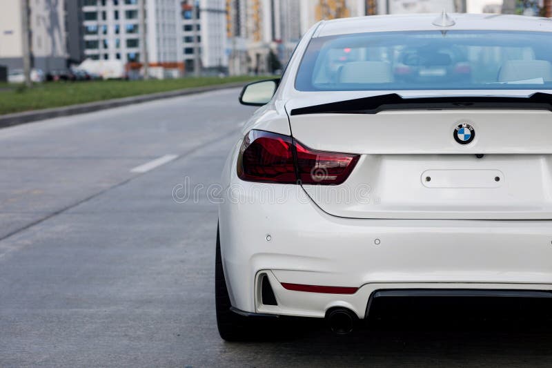 White BMW 3 back view editorial photo. Image of sport - 292550211