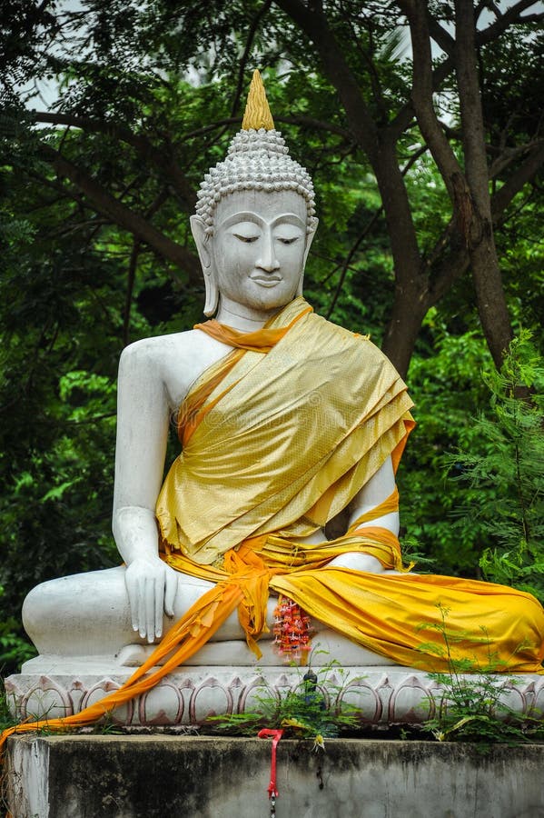 White Buddha image stock image. Image of head, religion - 3077211