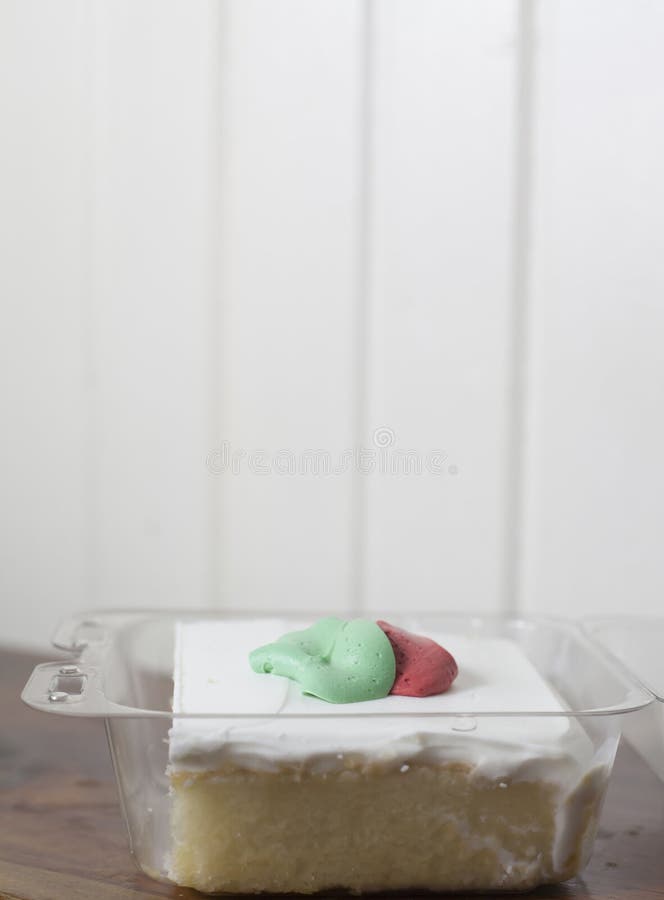 White Cake with Buttercream Icing Stock Image - Image of biscuit ...