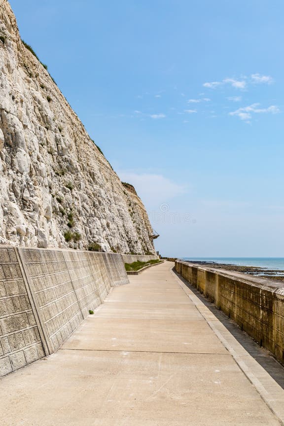 Brighton`s Undercliff Path stock photo. Image of geography - 121107440