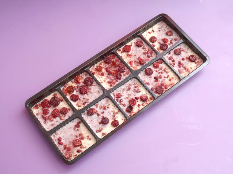 White Chocolate with Berries Stock Image - Image of berries, snack ...