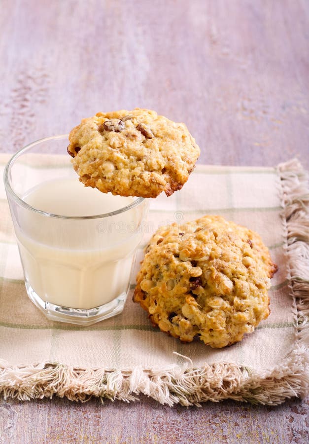 White Chocolate Chunk Cookies Stock Photo - Image of chocolate, chunk ...