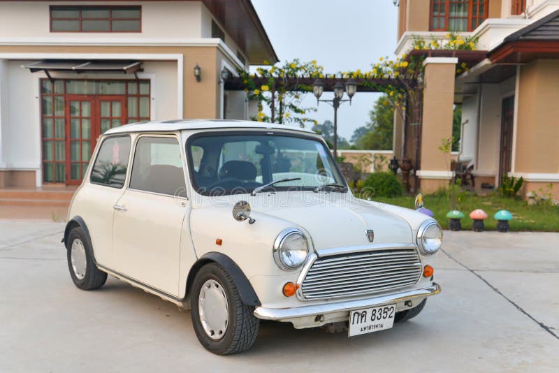 83+ Classic mini Free Stock Photos - StockFreeImages