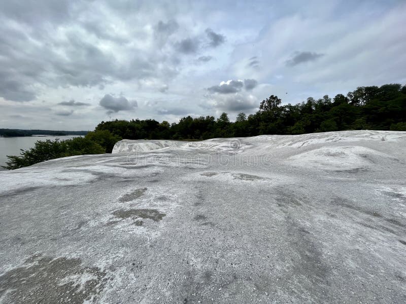 The White Cliffs of Conoy stock image. Image of cliffs - 288801163