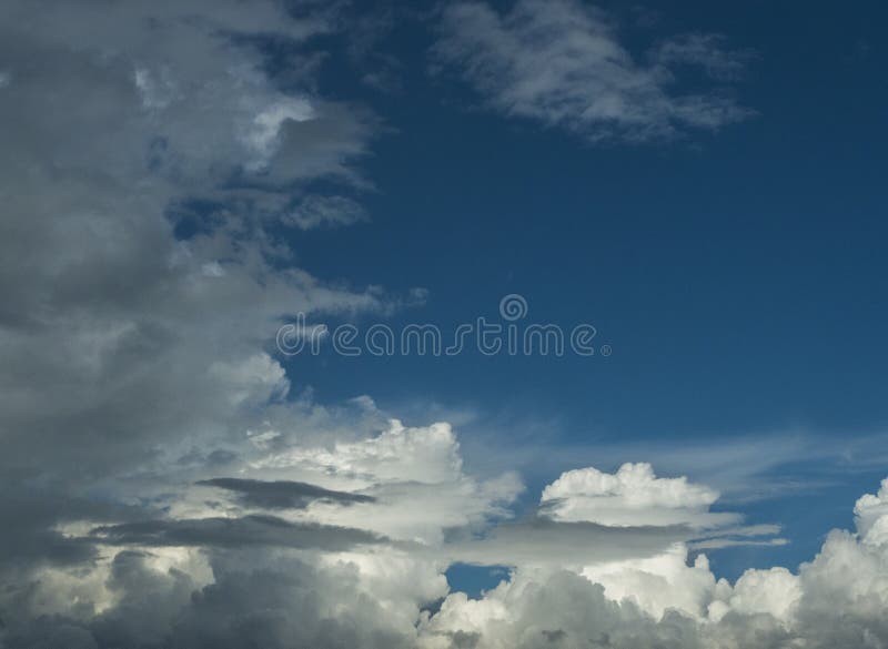 White Clouds, Blue Sky / White Clouds Blue Skies in the Rainy Season ...