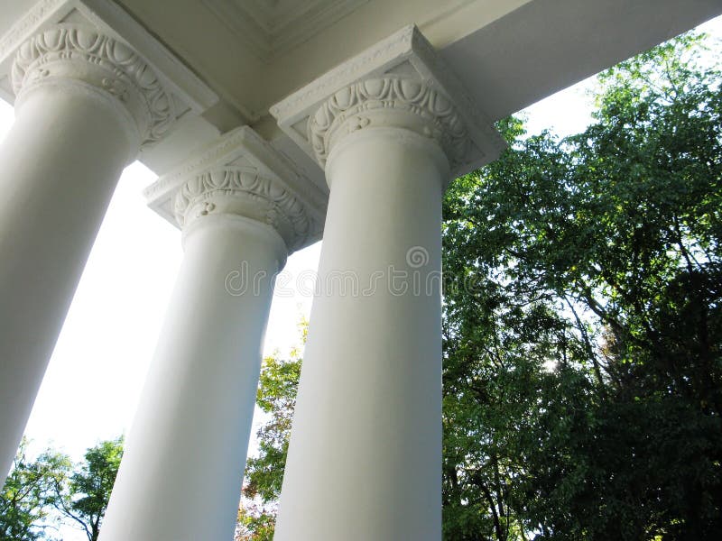 White Columns of Ancient Building Architecture Photo Stock Image ...