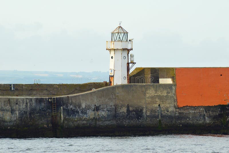 Aberdeen North Pier Lighthouse Editorial Image - Image of glass, marine ...