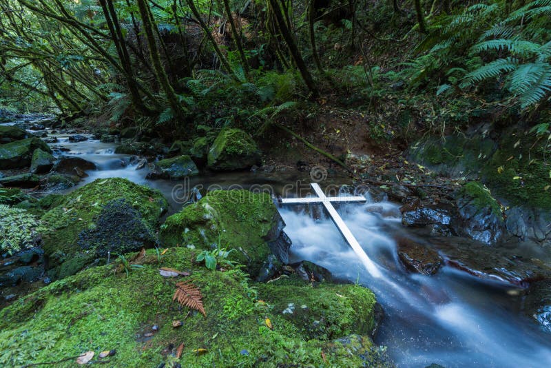 Cross of Flowing Waters stock image. Image of spiritual - 32754349