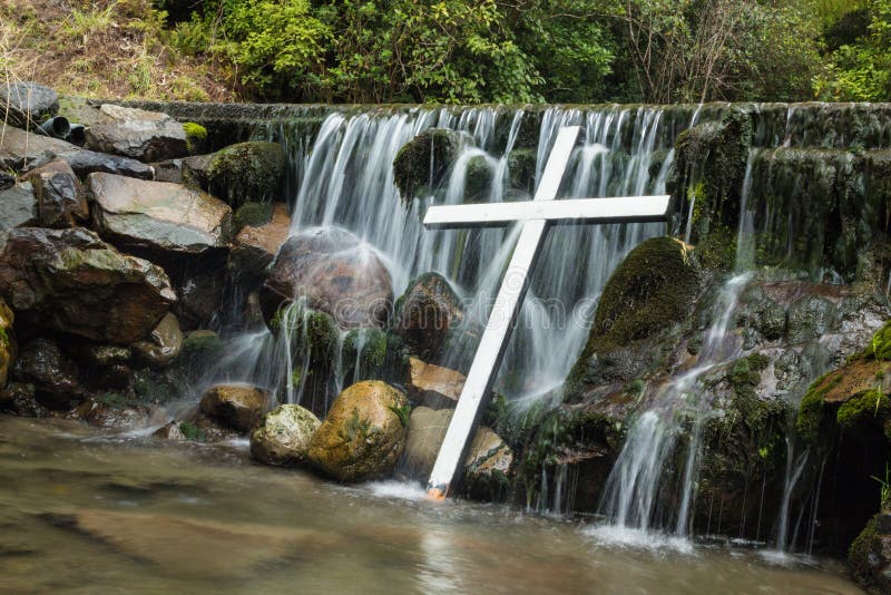 White Cross Waterfall stock image. Image of native, flow - 39452463