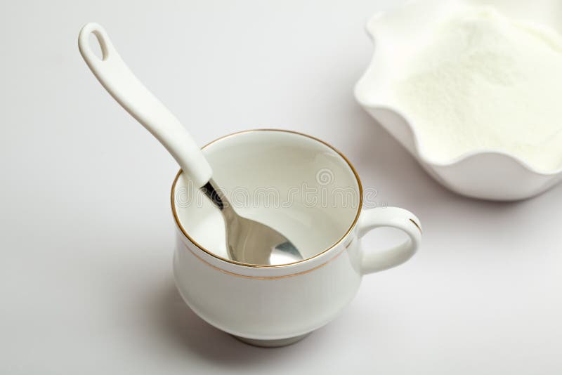 White Cup, Spoon and Milk Powder Stock Image - Image of powder, serving ...
