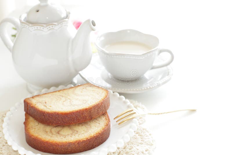 Marble Syrup in Around Cake Stock Photo - Image of white, flower: 158563418