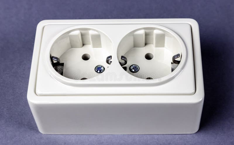 Double Socket 220 Volt Euro Standard with Grounding in a Metal Frame ...
