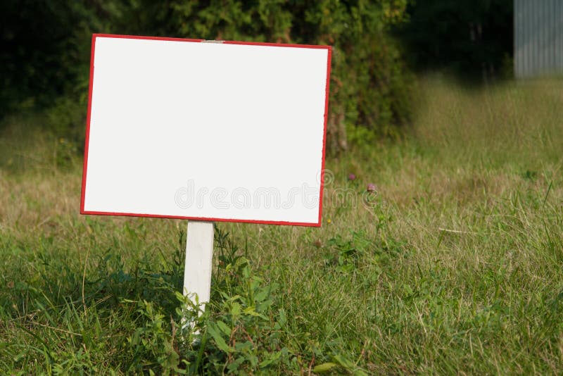 White Empty Sign with Red Board in Summer Forest, Park or Garden Stock ...