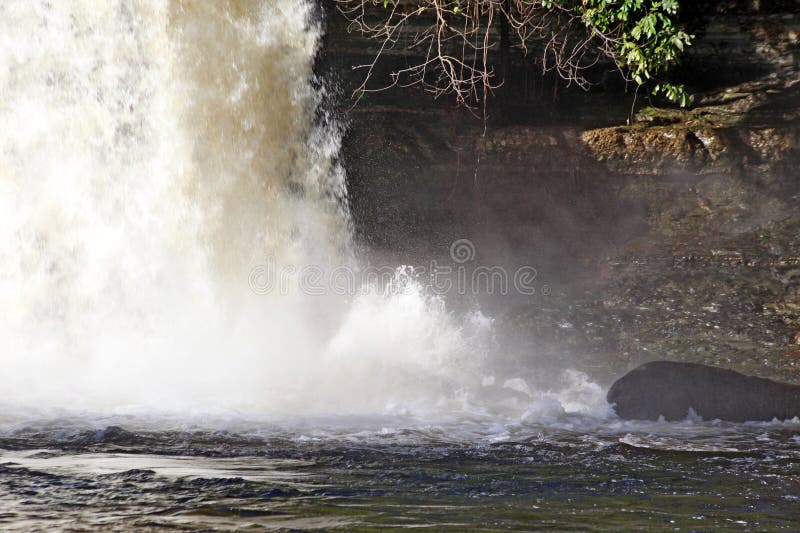 White Foam at Bottom Waterfall Flow Stock Image - Image of rocks ...