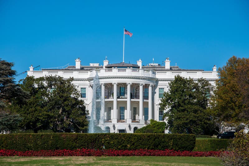 The White House and Lawn at the Nations Capital Stock Photo - Image of ...