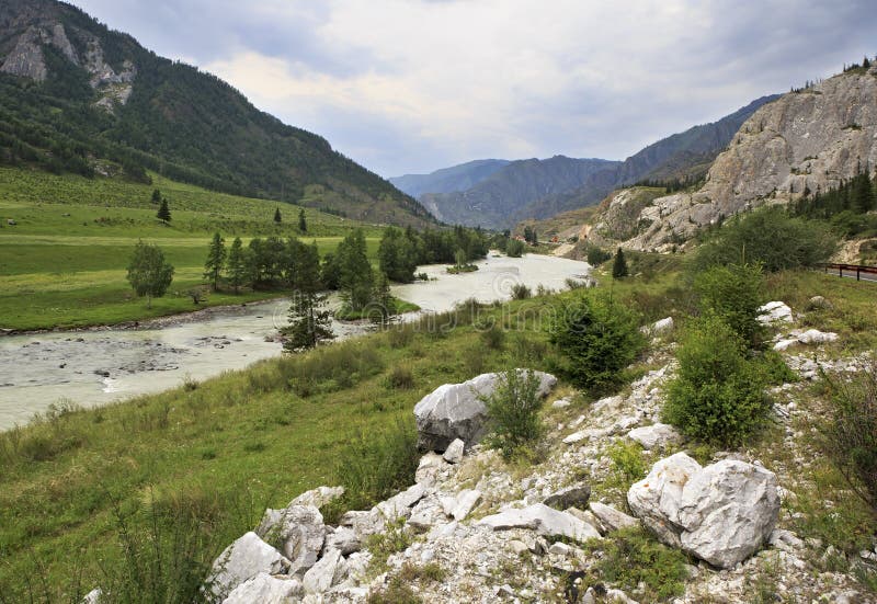 White Marbleized Limestone on the Banks of River Stock Image - Image of ...