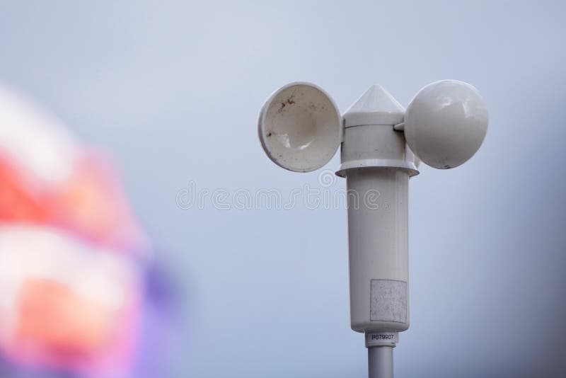 White Mechanical Wind Speed and Pressure Sensor-anemorumbometer Stock ...