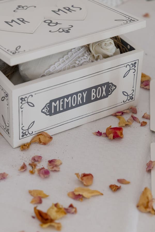 White Memory Box for Wedding with Dried Rose Petals Containing Lace and ...
