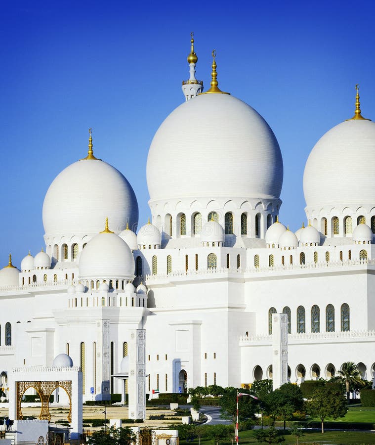 White Mosque stock image. Image of grand, middle, landmark - 48577171