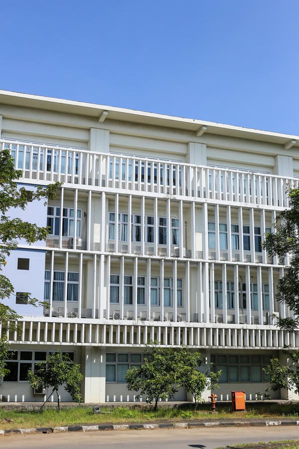 White Multi-storey Campus Building during the Day Stock Photo - Image ...