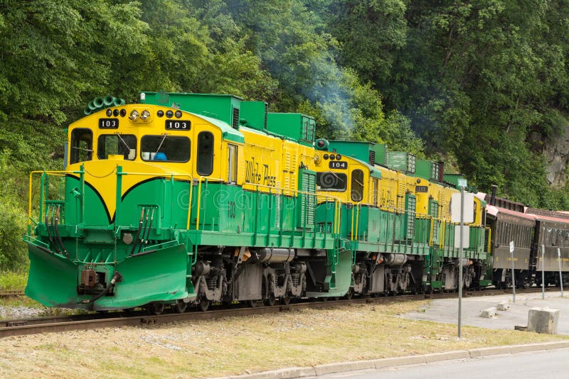 White pass train editorial photography. Image of yukon - 44050272