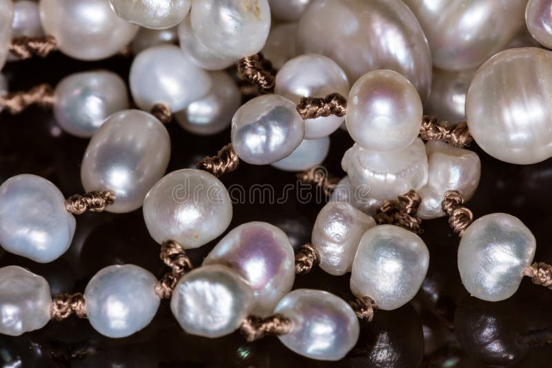 White pearl pattern stock image. Image of luxury, necklace - 99592911