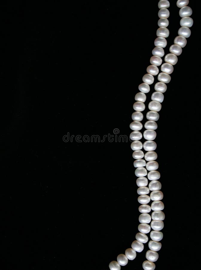 7,998 White Pearls Black Background Stock Photos - Free & Royalty-Free ...