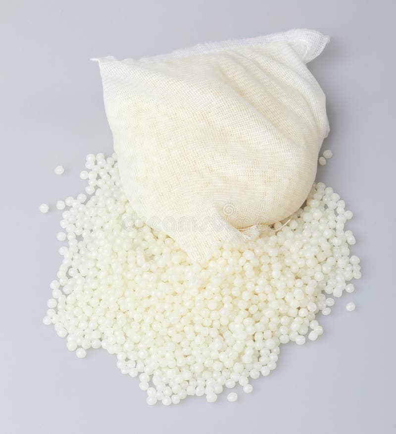 White PET Granules, Polymer Resin, Plastic Granulate for Injection ...