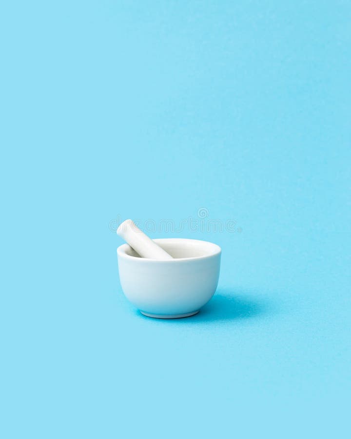 128 Chemist Pharmacist Mixing Pestle Mortar Shield Stock Photos - Free ...